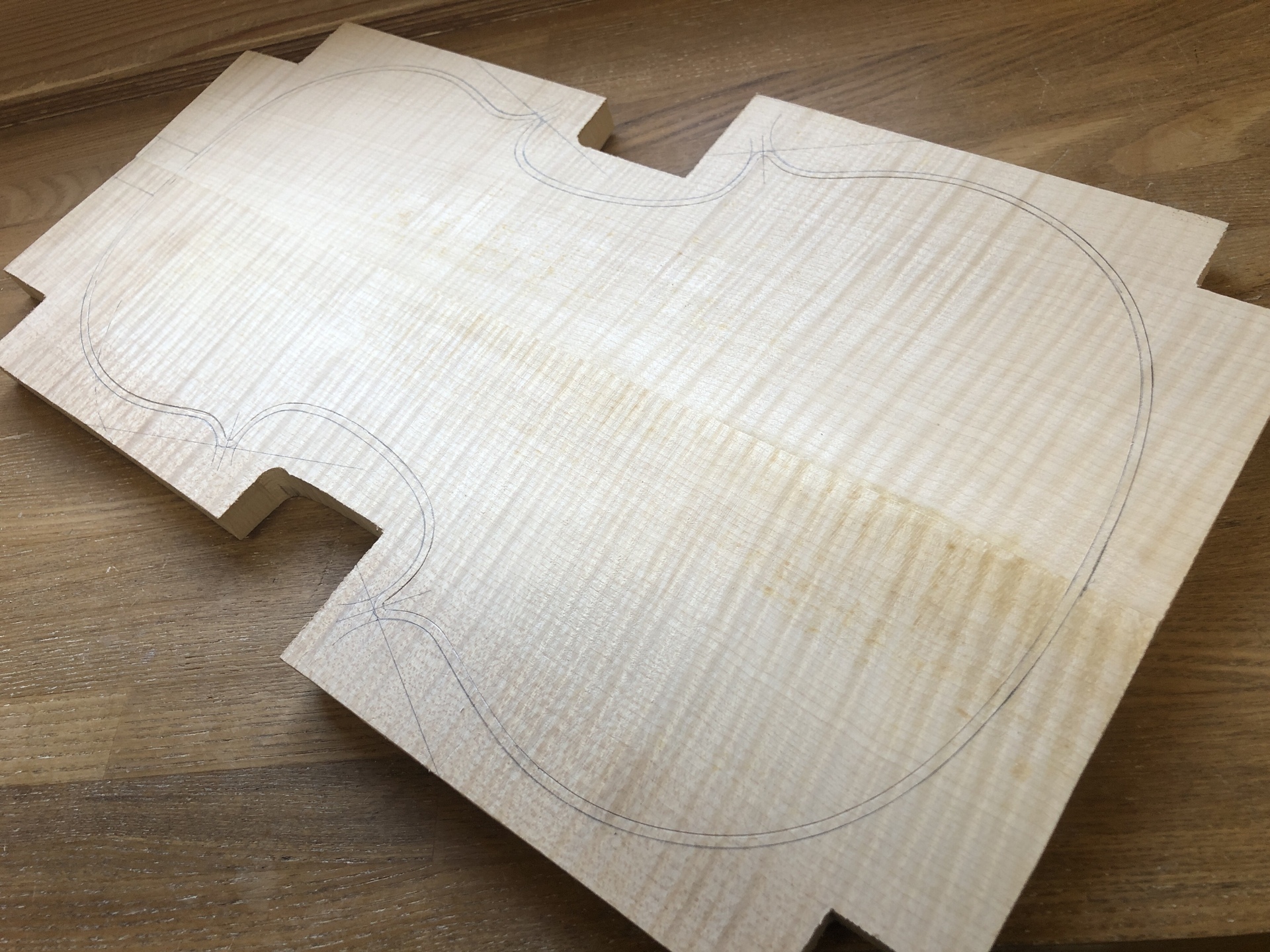 F. Garimberti, 1925 モデル: 裏板: こばやしヴァイオリン工房